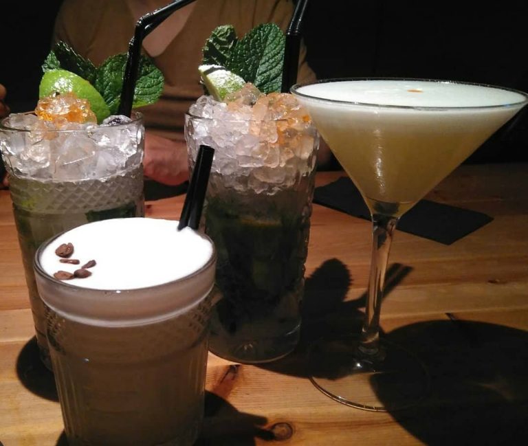 Ginger Fizz Bar