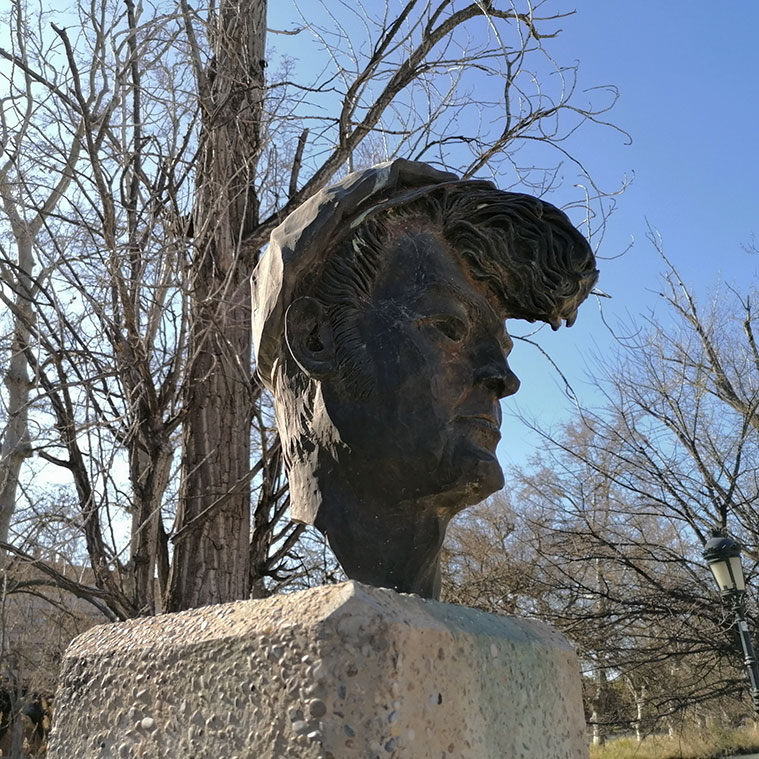 Busto de Mauricio Aznar