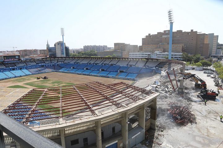 Demolición de La Romareda